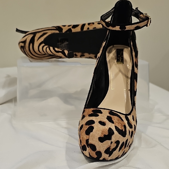 Jessica Simpson | Shoes | Jessica Simpson Leopard Print Heels | Poshmark
